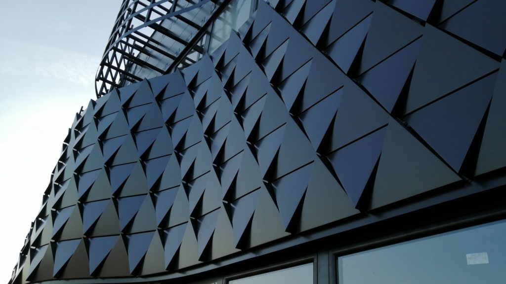 Alubond U.S.A. kompozitné dosky – Kovové profily SK